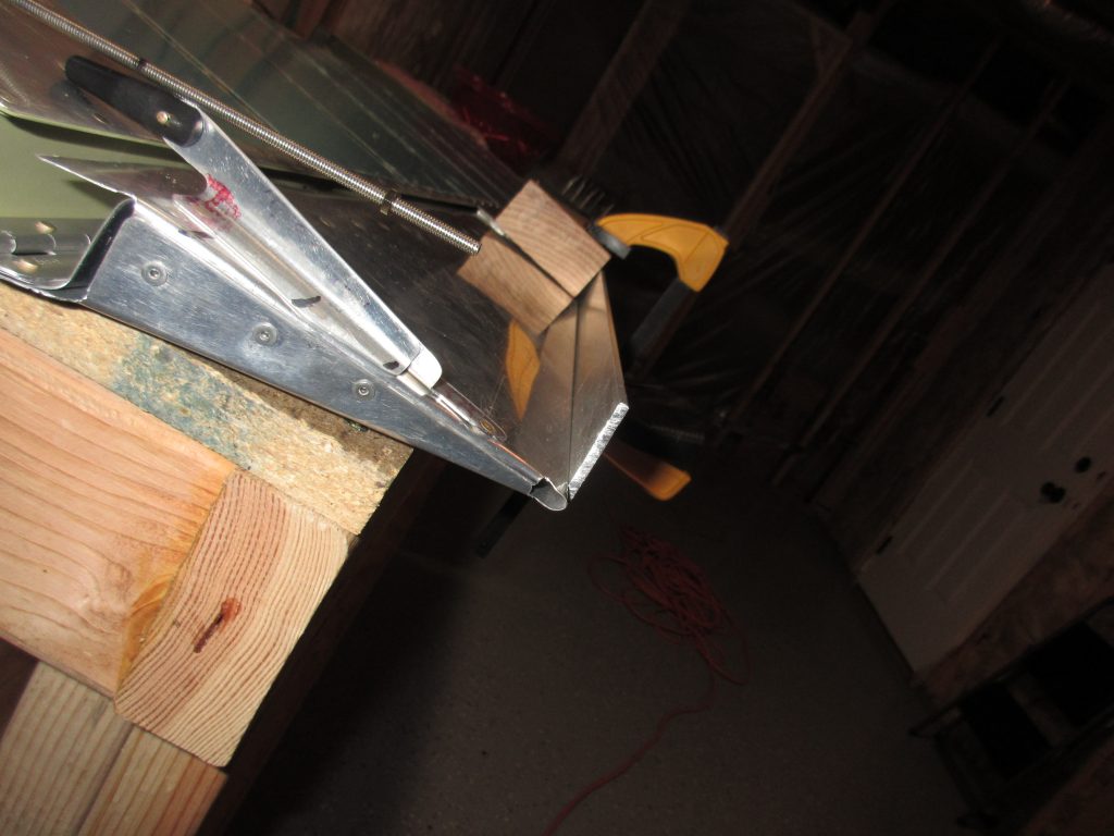 Mounting the Trim Tab Servo – Lynn’s RV-7 Build