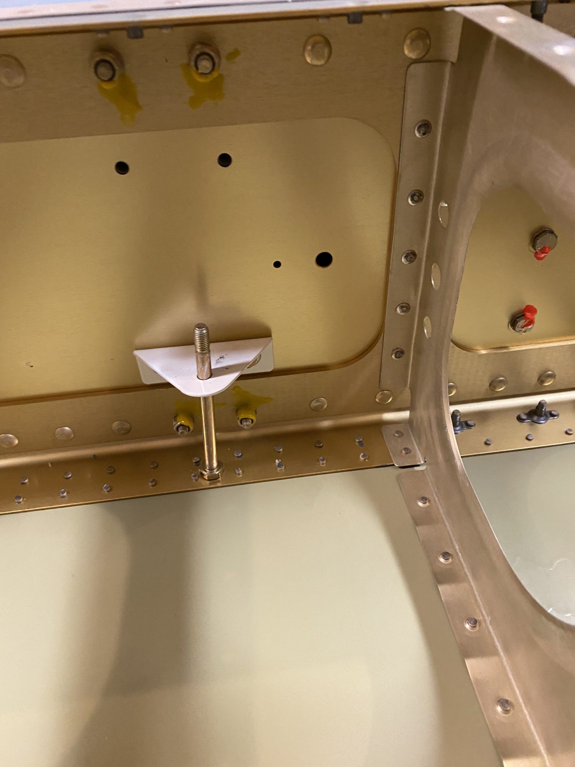 Assembling Right Wing Aileron Bell Crank – Lynn’s RV-7 Build